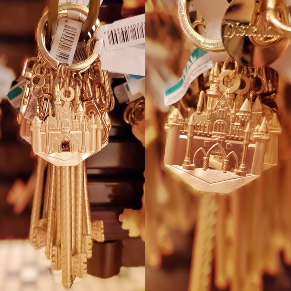 Disney | Accessories | Disney Park Sleeping Beauty Castle Key Keychain ...